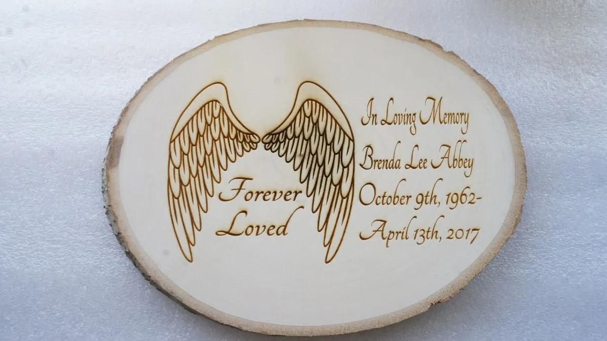 40 Memorial Gifts: In the Memory of the Loved and Lost