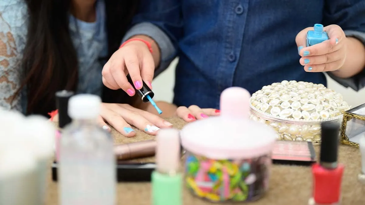 24 Creative Hobbies That’ll Keep You Entertained and Productive